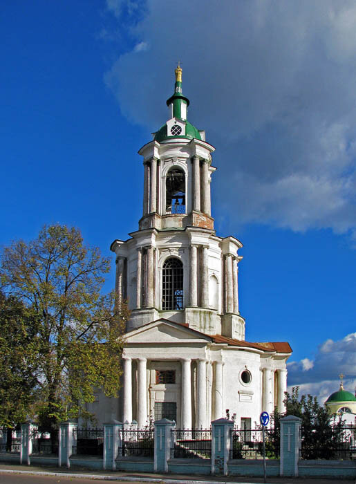 Ortodoks kiliseleri Vedensʹka Tserkva-Dzvinytsya, Okhtirka, foto