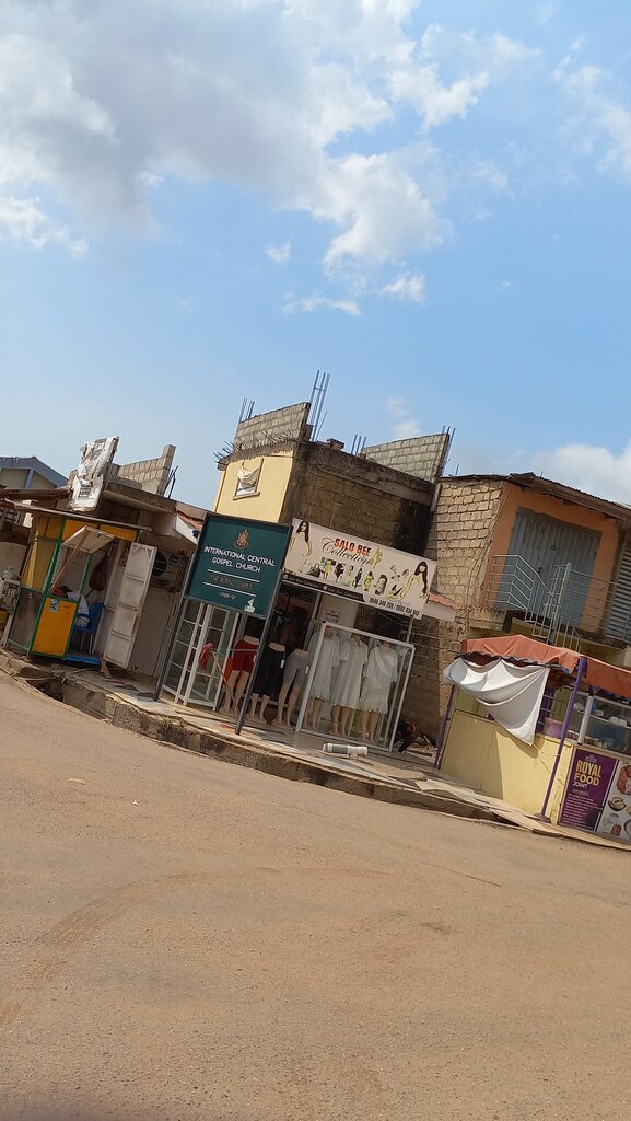 Giyim mağazası Salo Bee Collection, Dünya, foto