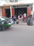 Ets Top Afrique (Brazzaville, Commune de Moungali, Rue de Franceville), jant ve lastikçiler  Brazzaville'den