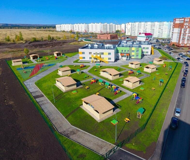 Anaokulları Центр развития ребёнка-детский сад № 98 Калейдоскоп, Nijnekamsk (Tüben Kama), foto