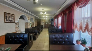 Трактир 17 км (Chelyabinskiy trakt, 17-y kilometr No:1В, Yekaterinburg), kafe  Yekaterinburg'dan