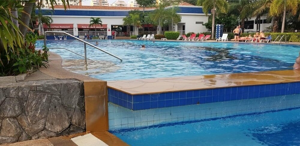 Otel Thip Condotel F3 R339, Pattaya, foto