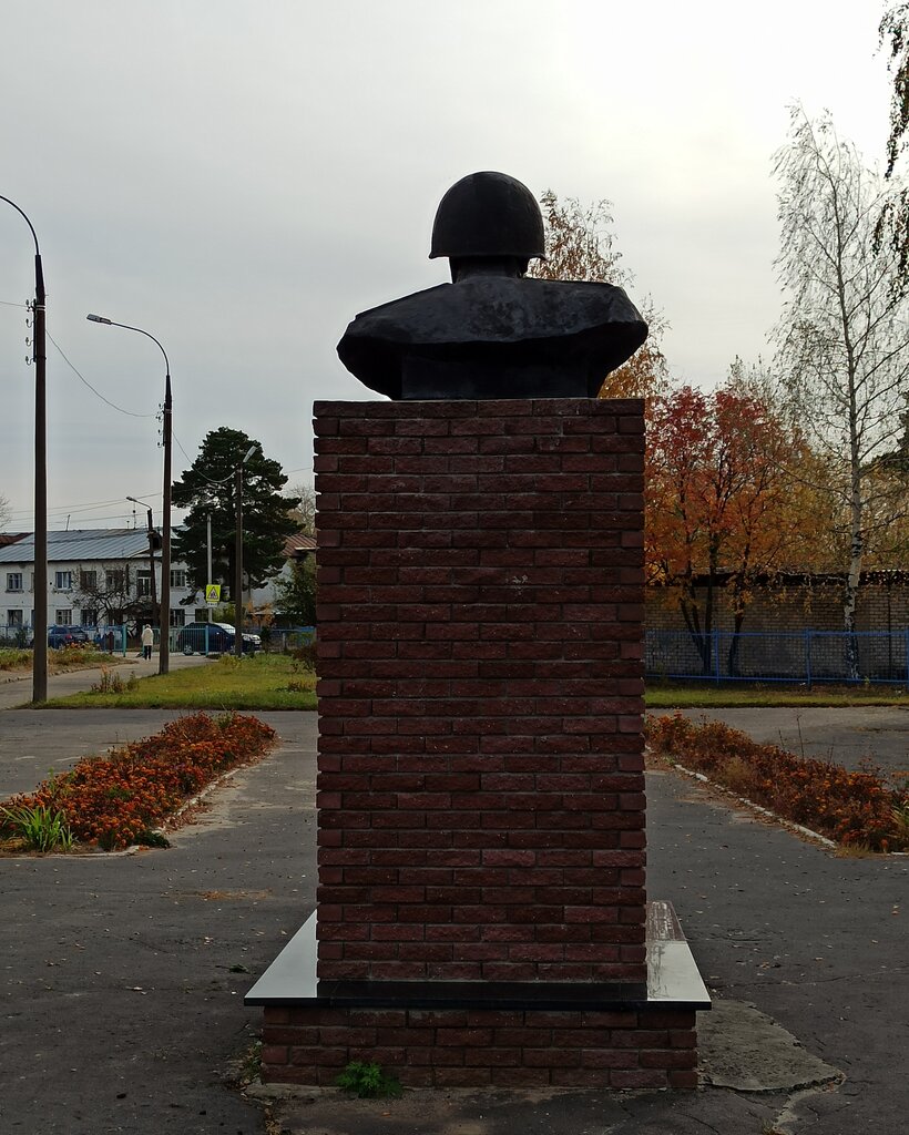 Anıt, heykel Бюст Терентьеву гг., Nijegorodskaya oblastı, foto