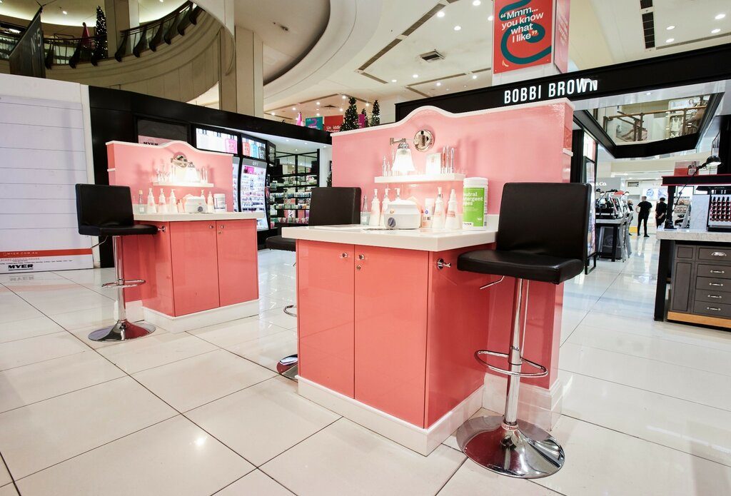 Güzellik salonu Benefit Cosmetics Myer Miranda, Sidney, foto