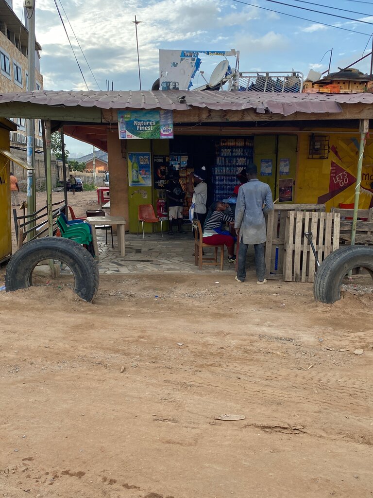 Alkolsüz içecekler Nature Shop, Akra, foto