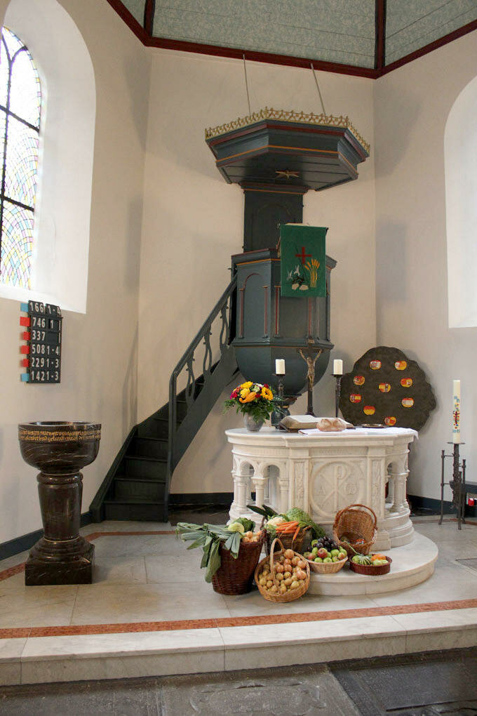 Dini dernekler Kirche Zweifall - Evangelische Kirchengemeinde Kornelimünster-Zweifall, Kuzey Ren‑Vestfalya, foto
