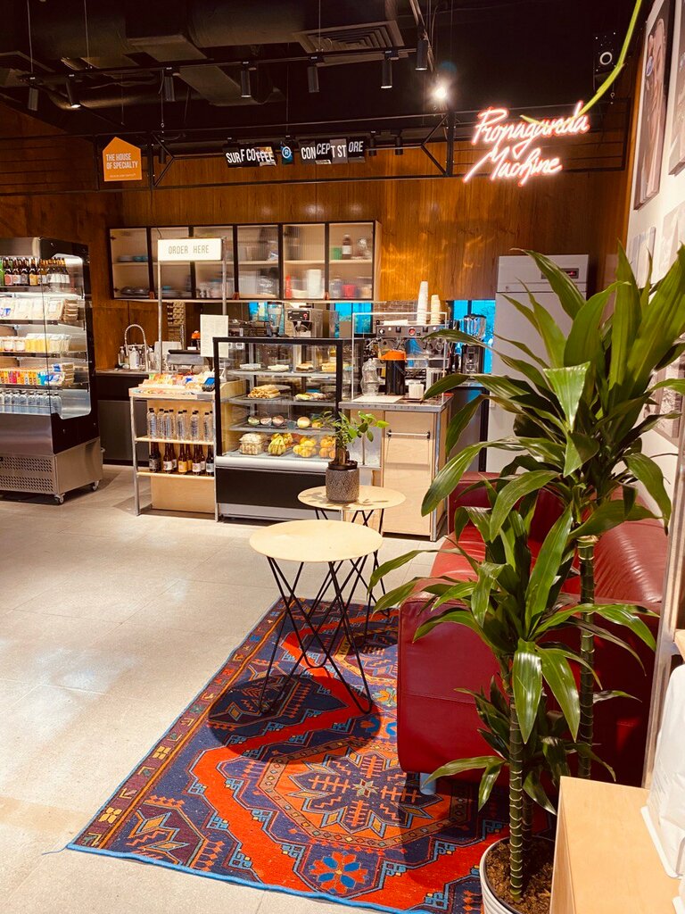 Kahve dükkanları Surf Coffee X Arma, Moskova, foto