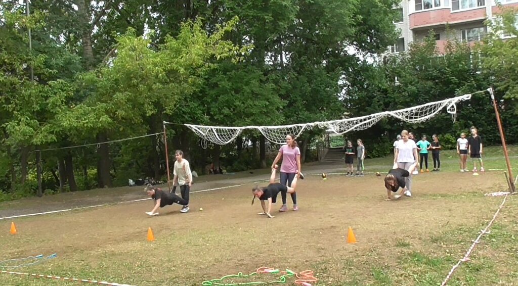 Spor alanı Волейбольная площадка, Vladimir, foto