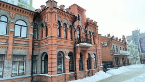 Здание Общественного собрания (Muravyova-Amurskogo Street No:10), turistik yerler  Habarovsk'tan