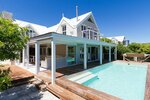 Fin Whale Beach House (Fin Whale Way No:4, Kommetjie), otel  Capetown'dan