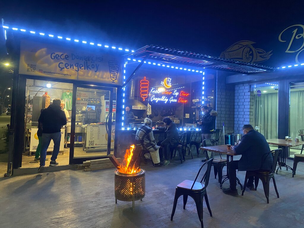 Restoran Gece Dönercisi Çengelköy, İstanbul, foto