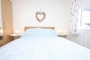 37a Medmerry Park 2 Bedroom Chalet (England, West Sussex County), otel  İngiltere'den