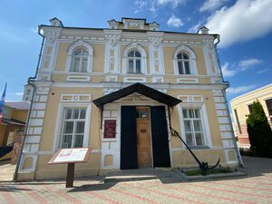 Бобровский краеведческий музей (ulitsa imeni Kirova No:26), müzeler ve sanat galerileri  Bobrov'dan