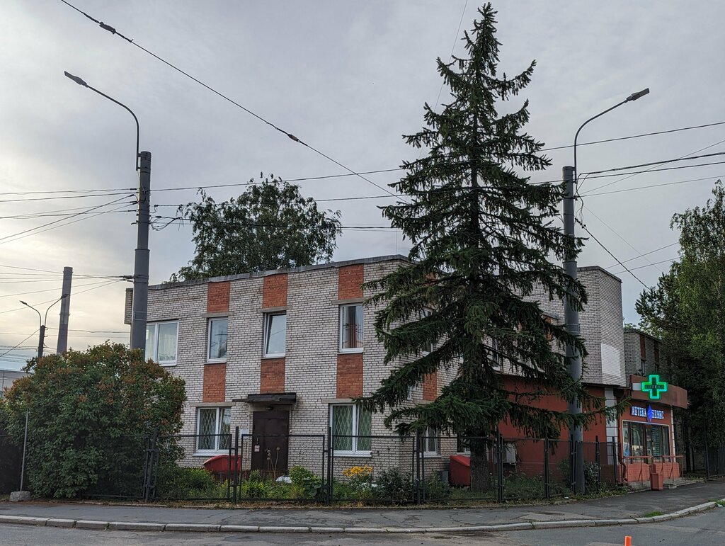 Toplu taşıma yönetimi ve bakımı СПб ГУП Горэлектротранс, конечная станция Старая Деревня, Saint‑Petersburg, foto