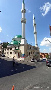 Esentepe Merkez Camii (İstanbul, Sultangazi, Esentepe Mah., 2387. Sok., 49-1), cami  İstanbul'dan