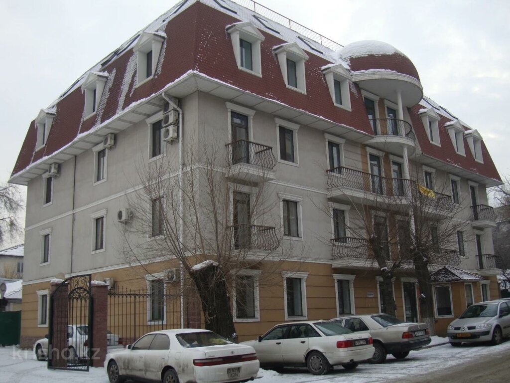 Yönetim ofisi Prizma body-art, Almatı, foto