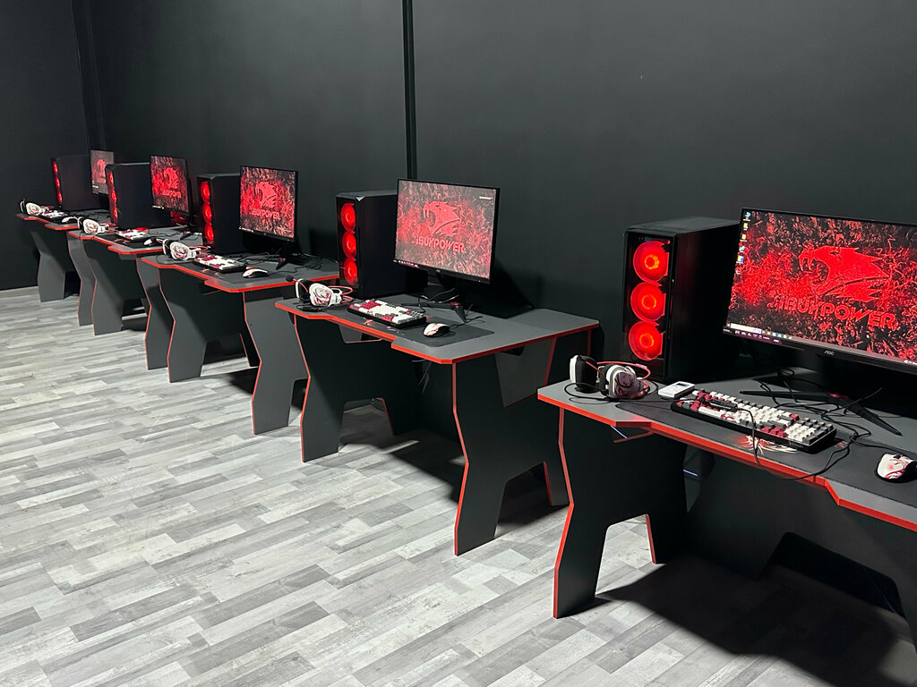 Bilgisayar kulübü Ibuypower, Suğd (Sogd) ili, foto