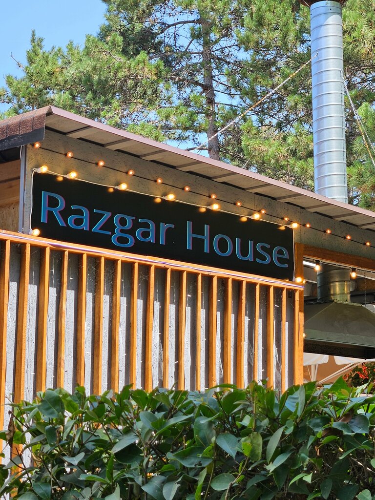Kafe Razgar House, Soçi, foto