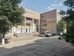 Liceul Teoretic Petru Zadnipru (strada Nicolae Milescu-Spătaru No:13/3), ortaokul  Kişinev'den