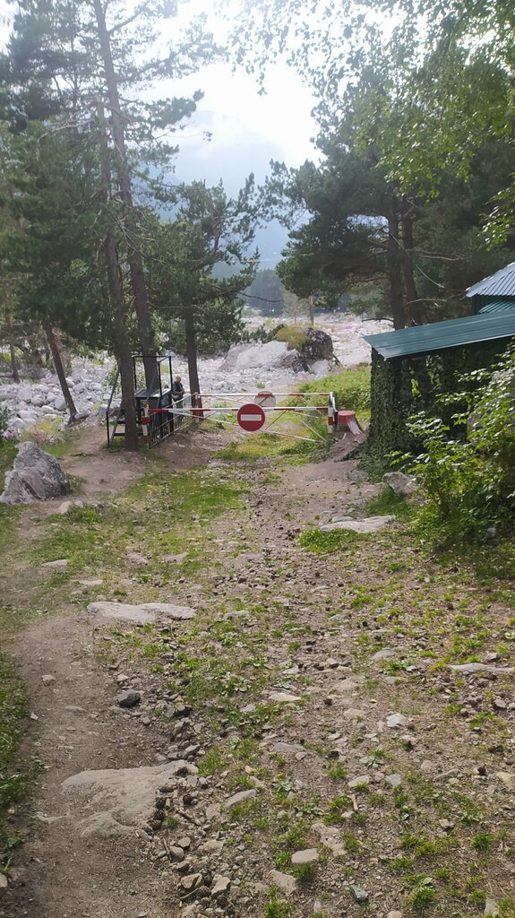 Sınır kapısı Пограничная застава, Kabardino‑Balkarya, foto