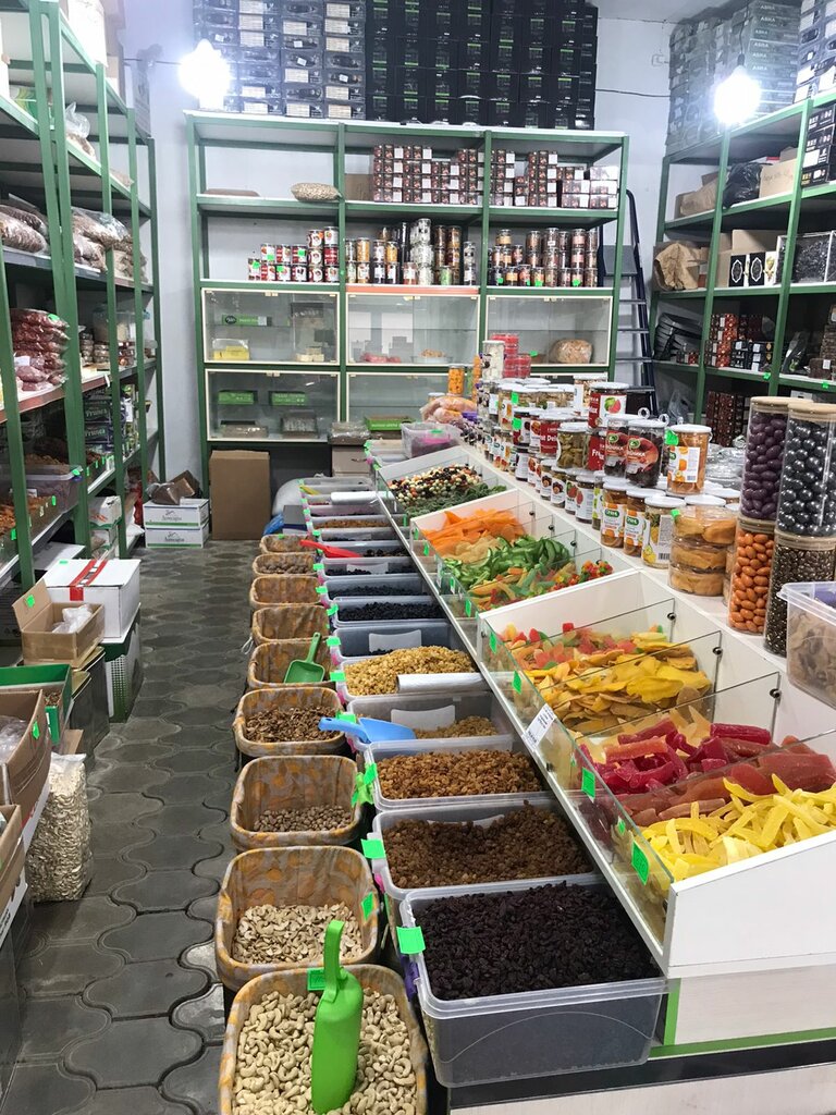 Kuruyemiş, atıştırmalık, kuru meyve Finiki u Akhmada, Khasavyurt, foto
