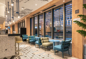 У Камелька (Beregovaya ulitsa No:101), restoran  Kogalym'dan