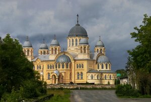 Sobor Vozdvizheniya Chestnogo Kresta Gospodnya V Nikolskom Verkhoturskom monastyre (Sverdlovsk Region, Verkhoturye, kvartal Tsentralny), ortodoks kiliseleri  Verhoturye'den