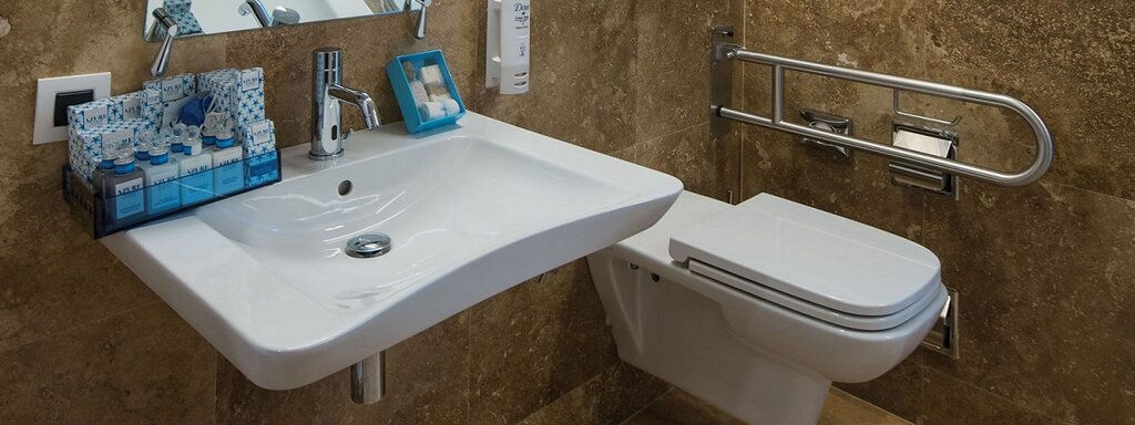 Banyo ve klozet mağazaları Santekhnika V Mytishchakh, Mytişçi, foto