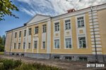 Средняя общеобразовательная школа № 2 (Komsomolskaya ulitsa No:189), ortaokul  Melenki'den