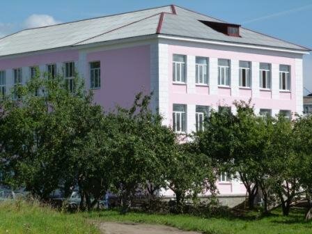 Fen lisesi, sosyal bilimler lisesi Shkola-gimnaziya № 2, Nelidovo, foto