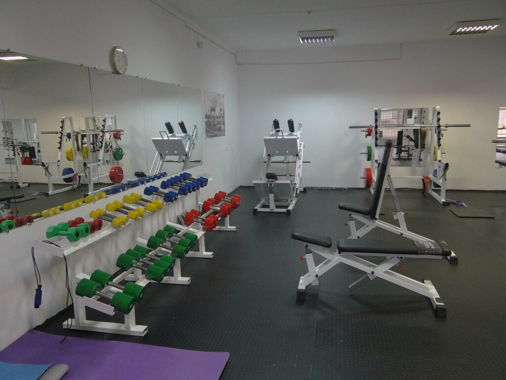 Spor kurumları Тренажерный зал Импульс, Chernigov, foto