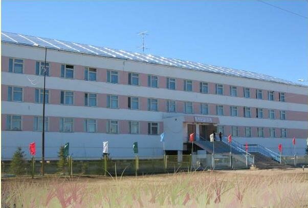 Ortaokul Хатырыкская средняя общеобразовательная школа имени М.К. Аммосова, Saha Cumhuriyeti (Yakutistan), foto