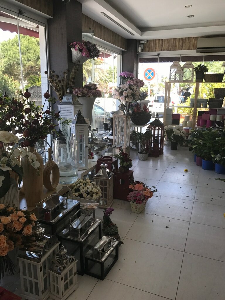 Çiçekçiler Karşıyaka Çiçek Siparişi, İzmir, foto