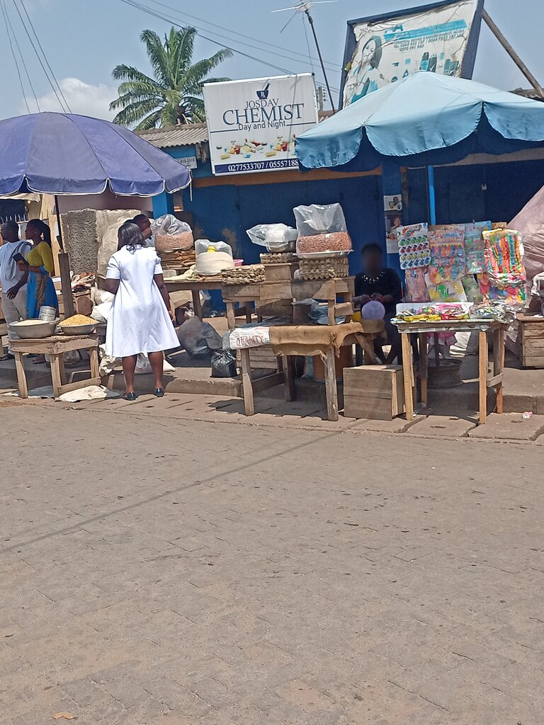 Eczaneler Josdav Chemist, Akra, foto