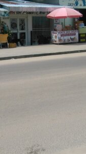 Chez Dali Bayas (Brazzaville, Commune de Moungali, Rue Voula, 1397), kafe  Brazzaville'den