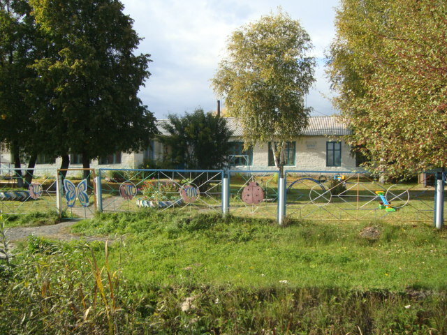 Anaokulları Липчинский детский сад, Sverdlovskaya oblastı, foto