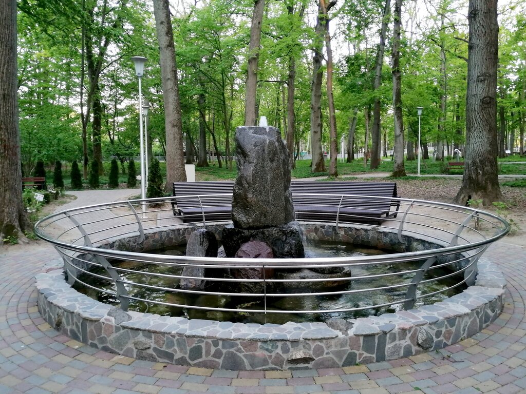 Çeşme Fountain, Guryevsk, foto