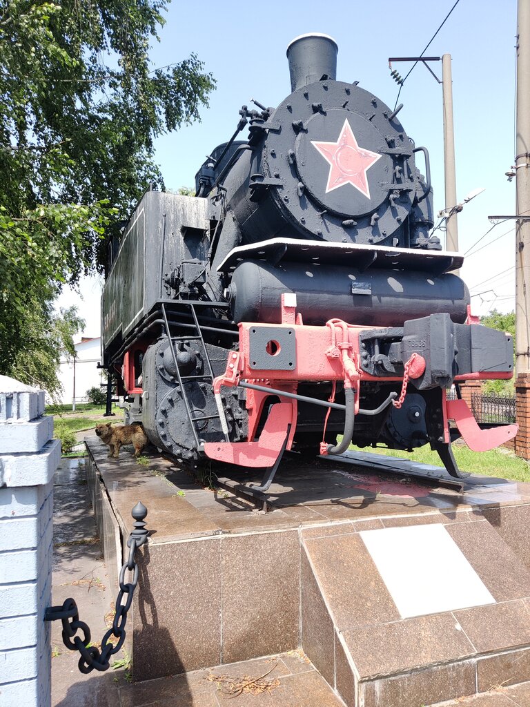 Turistik yerler Паровозный круг, Stariy Oskol, foto