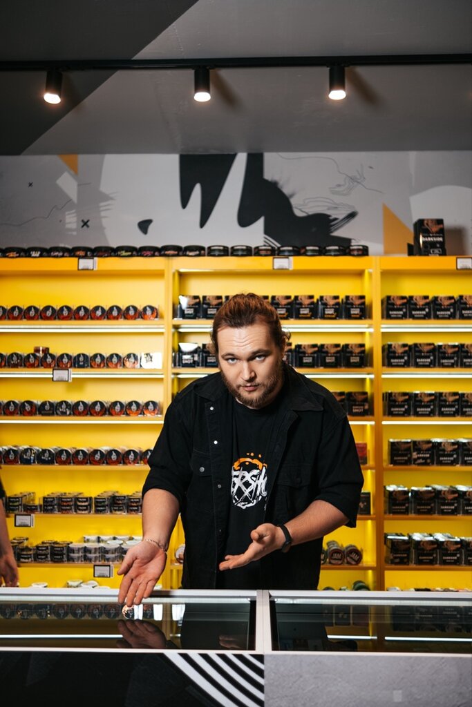 Tütün, sigara mağazaları OverShop Vishnya, Çeliabinskaya oblastı, foto