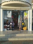 Женская одежда (Primorskaya Street No:15, Tsentralniy Microdistrict), giyim mağazası  Soçi'den