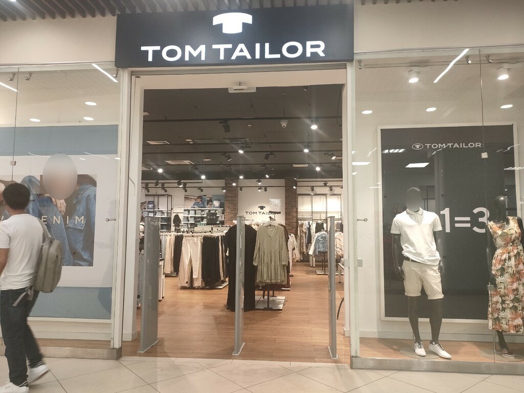 Giyim mağazası Tom Tailor, Moskova, foto