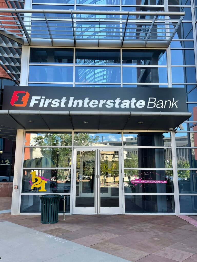 ATM'ler First Interstate Bank, Colorado Springs, foto