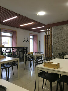 Pelmeniya (Mira Street No:4), kafe  Vyborg'dan