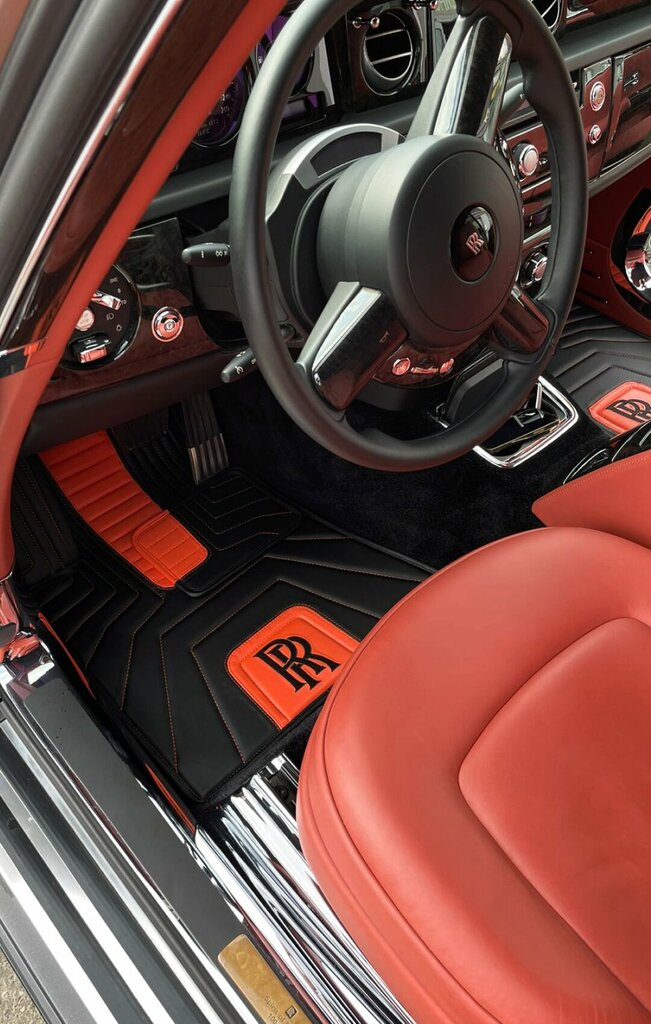 Oto aksesuarları Esteem Pro, Moskova, foto