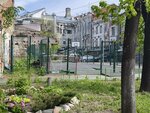 Корт (Yaroslavl, Zemlyanoy gorod), tenis kortu  Yaroslavl'dan