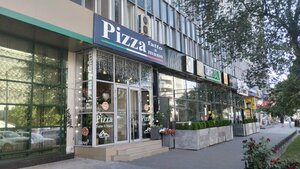 Pizza fatto a mano (strada Constantin Tănase No:9, Chisinau), pizzacılar  Kişinev'den