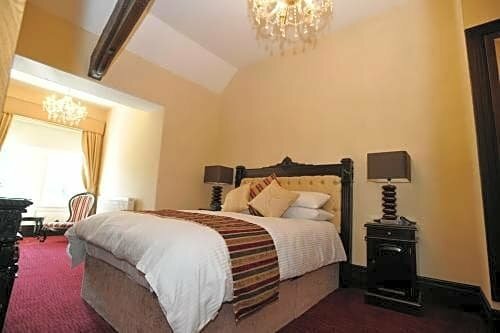 Otel Lyons Nant Hall Hotel, Galler, foto