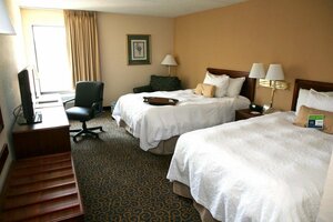 Hampton Inn Cincinnati-Eastgate (United States Route 52), otel  Ohio Eyaleti'nden