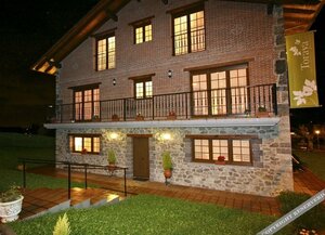 Apartamentos Toraya (Cantabria, Ribamontan al Monte, Hoz de Anero), otel  Kantabria'dan