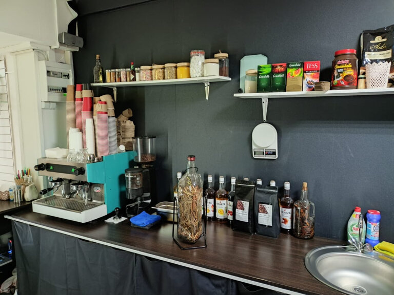 Kahve dükkanları Café Enrique, Saint‑Petersburg, foto